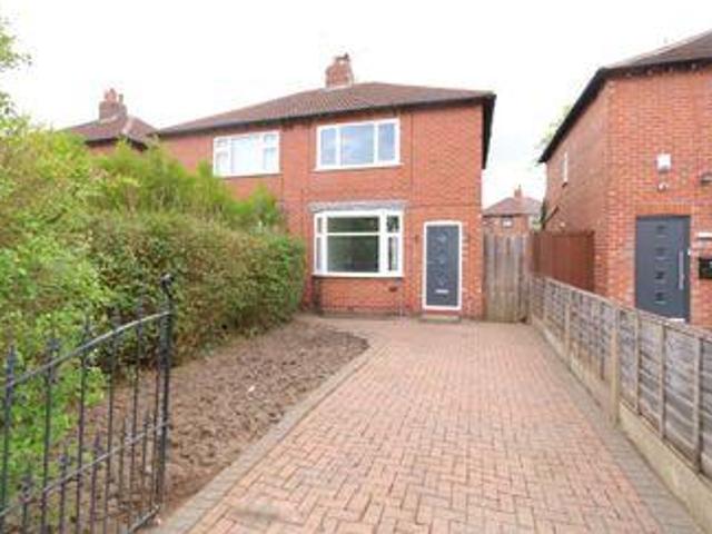 2 Bedrooms Semi detached house for sale in Silverdale Avenue, Denton, Manchester M34