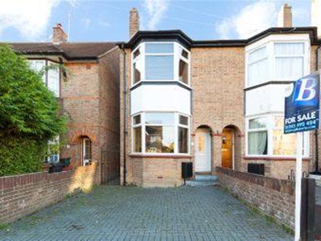 2 Bedrooms Semi detached house for sale in Park Avenue, Chelmsford, Essex CM1