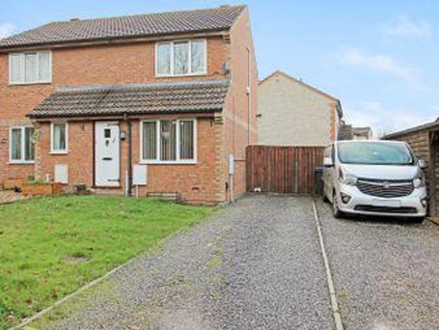 2 Bedrooms Semi detached house for sale in Pintail Way, Westbury BA13