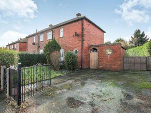 2 Bedrooms Semi detached house for sale in Queensway, Rothwell LS26