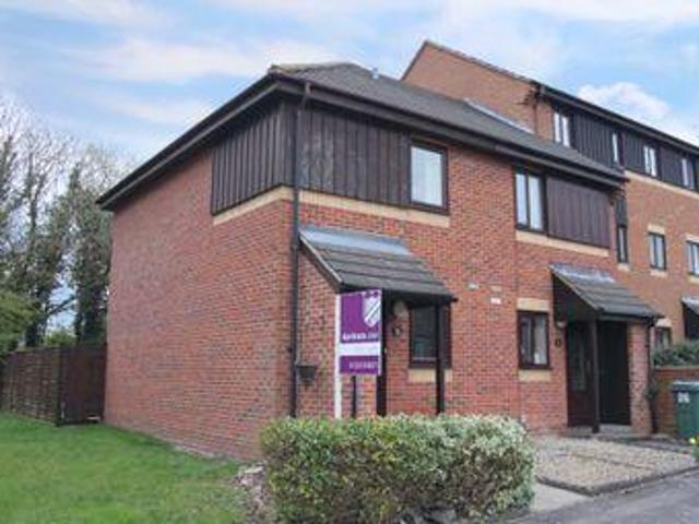 2 Bedrooms Semi detached house for sale in Roebuck Court, Didcot OX11