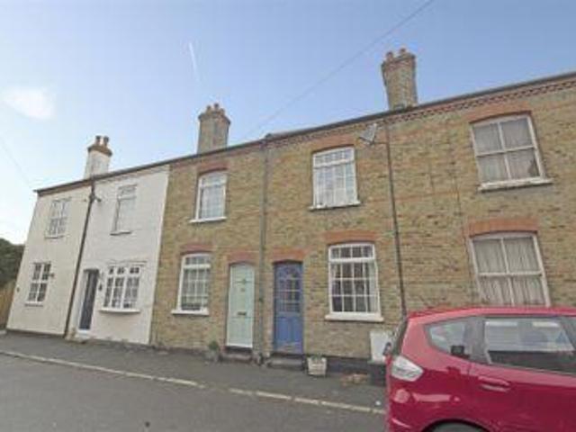 2 Bedrooms Semi detached house for sale in Rays Avenue, Windsor SL4