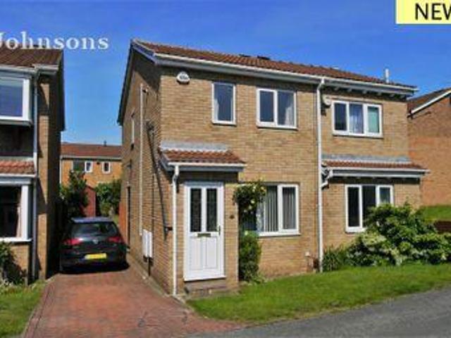 2 Bedrooms Semi detached house for sale in Ricknald Close, Aughton, Sheffield. S26