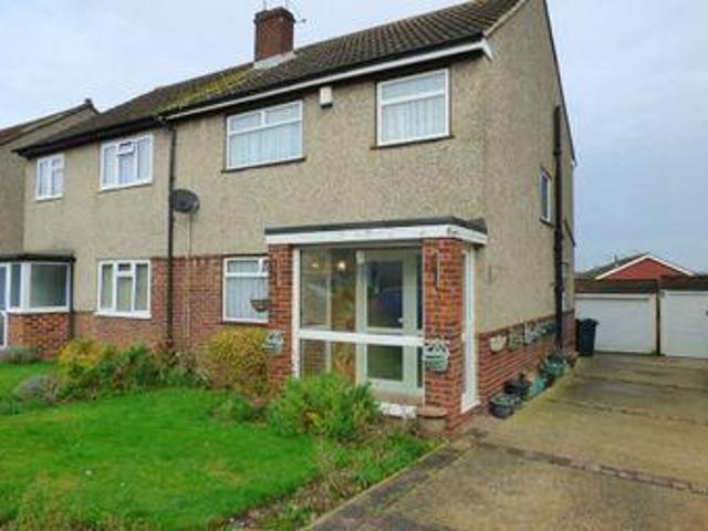 2 Bedrooms Semi detached house for sale in Wood Close, Bexley, Kent DA5