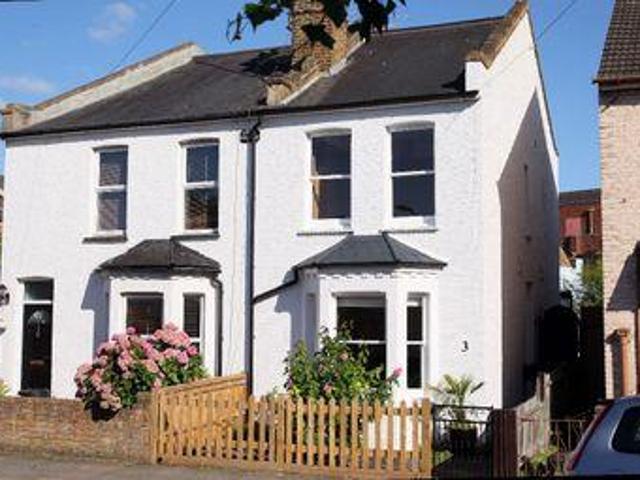 2 Bedrooms Semi detached house for sale in Walpole Road, Teddington TW11