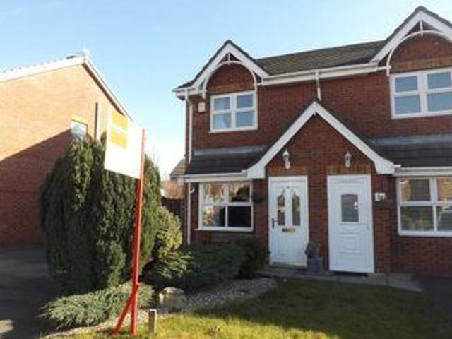 2 Bedrooms Semi detached house for sale in Waltersgreen Crescent, Golborne, Warrington, Greater Manchester WA3