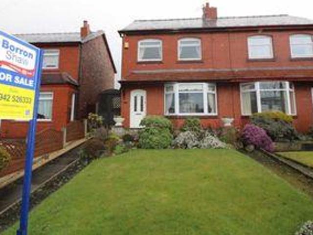 2 Bedrooms Semi detached house for sale in Warrington Road, Marus Bridge, Wigan WN3