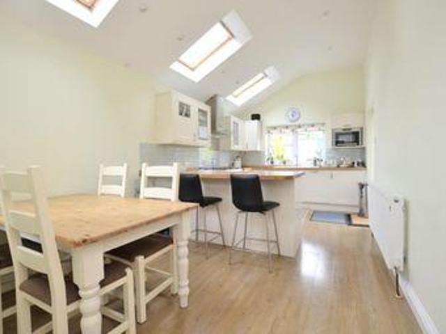 2 Bedrooms Semi detached house for sale in West Close, Bath BA2