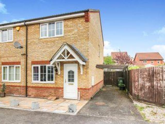 2 Bedrooms Semi detached house for sale in Wych Mews, Basildon SS15