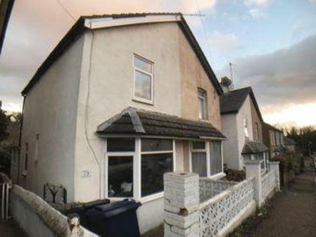 2 Bedrooms Semi detached house for sale in Totteridge Avenue, High Wycombe HP13