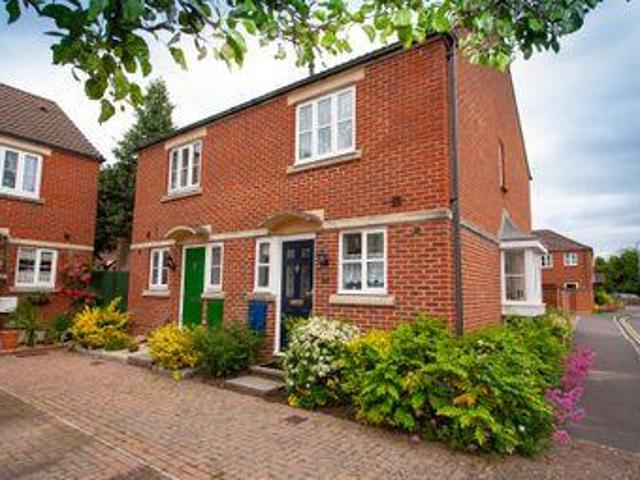2 Bedrooms Semi detached house for sale in Taylors View, Trowbridge BA14