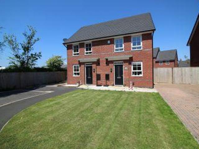 2 Bedrooms Semi detached house for sale in Texan Close, Warton, Preston PR4