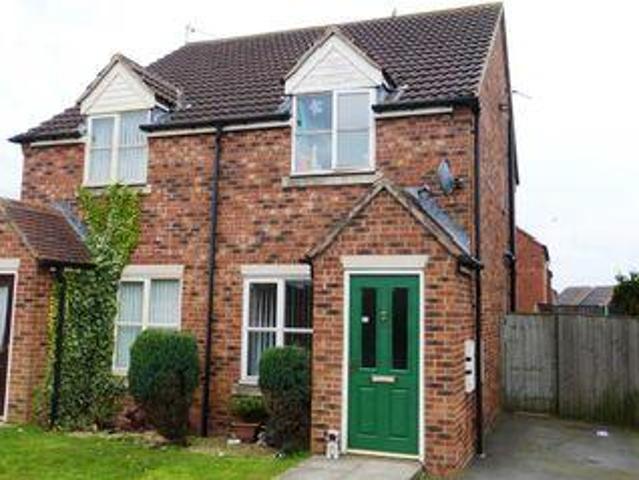 2 Bedrooms Semi detached house for sale in Temple Road, Scunthorpe DN17