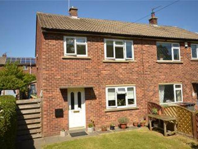 2 Bedrooms Semi detached house for sale in Tennyson Street, Guiseley, Leeds, West Yorkshire LS20