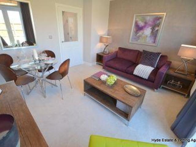 2 Bedrooms Semi detached house for sale in The Tatton, Windermere Road, Manchester M24