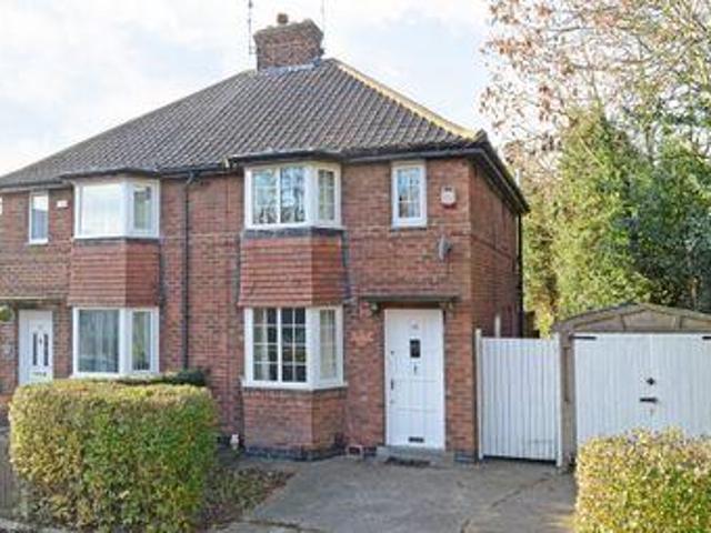 2 Bedrooms Semi detached house for sale in Tudor Road, York YO24