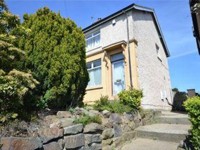 2 Bedrooms Semi detached house for sale in Victoria Gardens, Horsforth, Leeds LS18