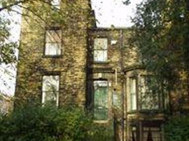 2 Bedrooms Terraced house for rent in Midland Passage, Leeds LS6