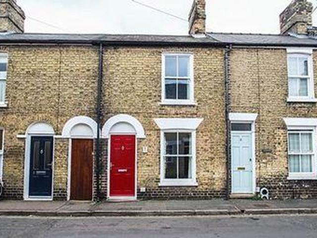 2 Bedrooms Terraced house for rent in Mill Street, Cambridge CB1