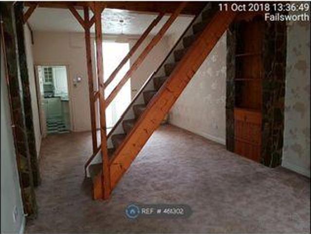 2 Bedrooms Terraced house for rent in Miriam Street, Failsworth, Manchester M35