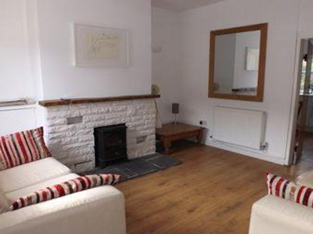 2 Bedrooms Terraced house for rent in Nixon Street, Macclesfield SK11