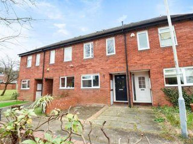 2 Bedrooms Terraced house for rent in Northwood HA6