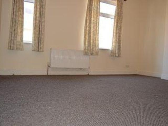 2 Bedrooms Terraced house for rent in Oldfield Street, Fenton, Stoke On Trent ST4