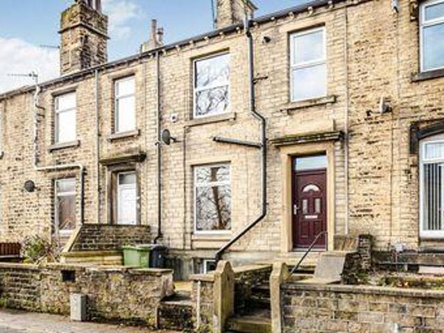 2 Bedrooms Terraced house for rent in Acre Street, Huddersfield HD3