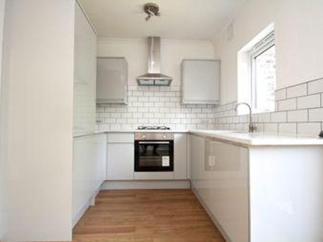 2 Bedrooms Terraced house for rent in Anthony Road, London SE25