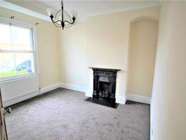 2 Bedrooms Terraced house for rent in Baldwyns Road, Bexley DA5