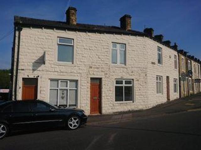 2 Bedrooms Terraced house for rent in Bankhouse Road, Nelson BB9