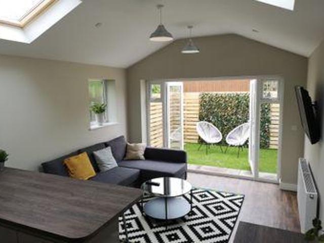 2 Bedrooms Terraced house for rent in Bradley Street, Roath CF24