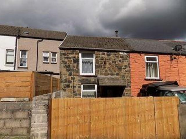 2 Bedrooms Terraced house for rent in Bridge Street, Abertillery NP13