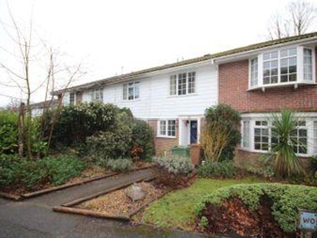 2 Bedrooms Terraced house for rent in Cumberland Avenue, Guildford GU2