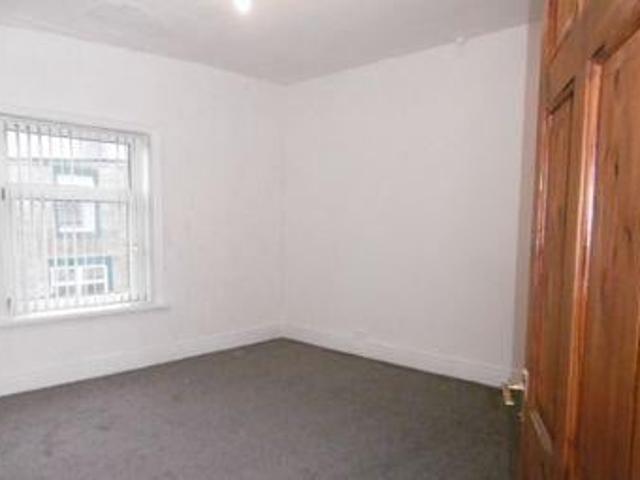 2 Bedrooms Terraced house for rent in Castle Street, Nelson BB9