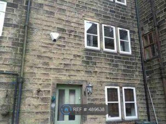 2 Bedrooms Terraced house for rent in Crag Hill Road, Thackley BD10