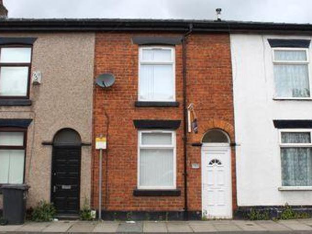 2 Bedrooms Terraced house for rent in Cross Lane, Radcliffe M26