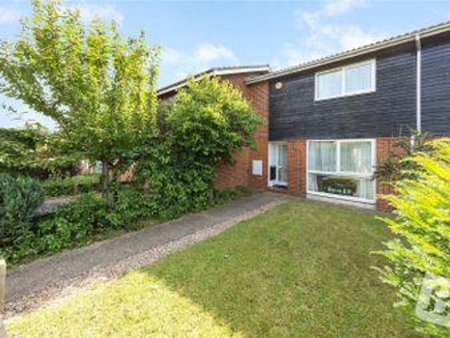 2 Bedrooms Terraced house for rent in Cruden Road, Gravesend, Kent DA12