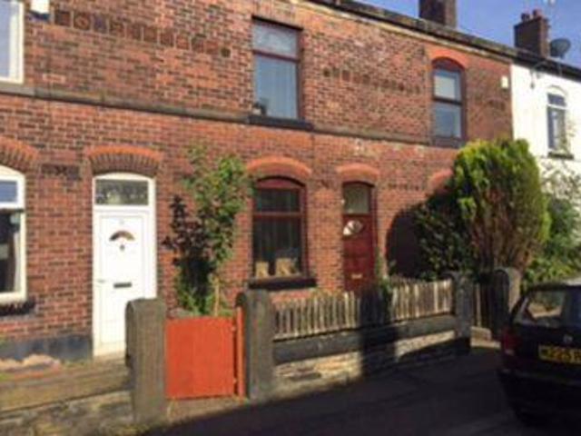 2 Bedrooms Terraced house for rent in Ducie Street, Whitefield, Whitefield Manchester M45