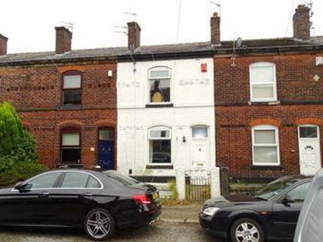 2 Bedrooms Terraced house for rent in Ducie Street, Whitefield, Whitefield Manchester M45