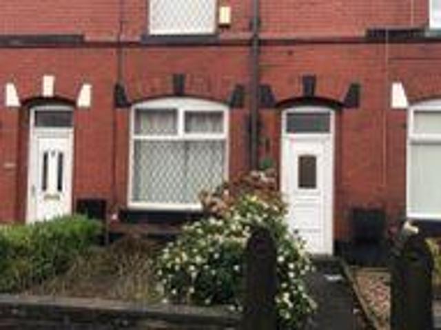 2 Bedrooms Terraced house for rent in Dumers Lane, Radcliffe M26