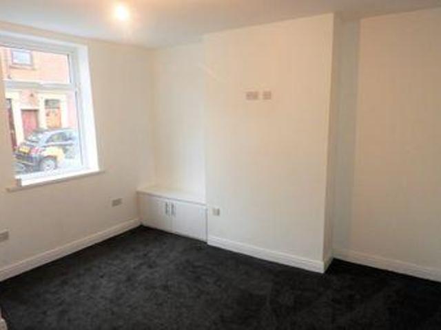 2 Bedrooms Terraced house for rent in De Lacy Street, Ashton On Ribble, Preston PR2