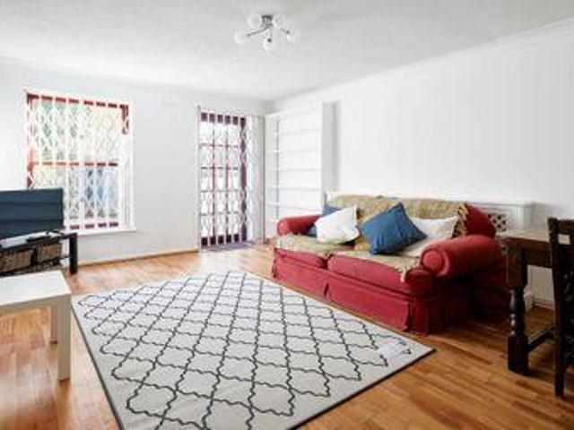 2 Bedrooms Terraced house for rent in Deal Street, London E1