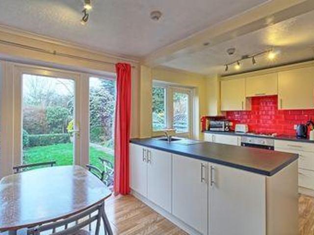 2 Bedrooms Terraced house for rent in Donald Way, Chelmsford CM2