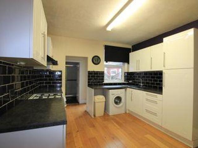 2 Bedrooms Terraced house for rent in Ewart Road, Hyson Green NG7