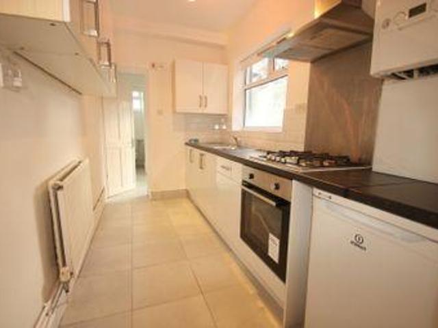 2 Bedrooms Terraced house for rent in Earls Court Road, Harborne, Birmingham B17