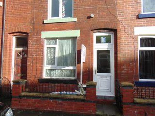 2 Bedrooms Terraced house for rent in Elmwood Grove, Bolton BL1