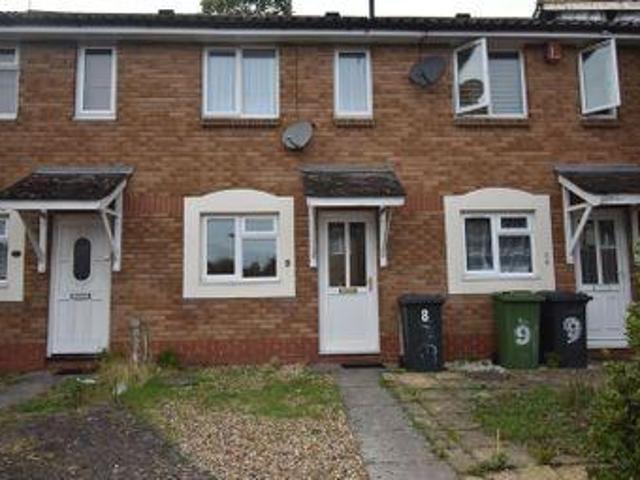2 Bedrooms Terraced house for rent in Flaxfield Court, Basingstoke RG21