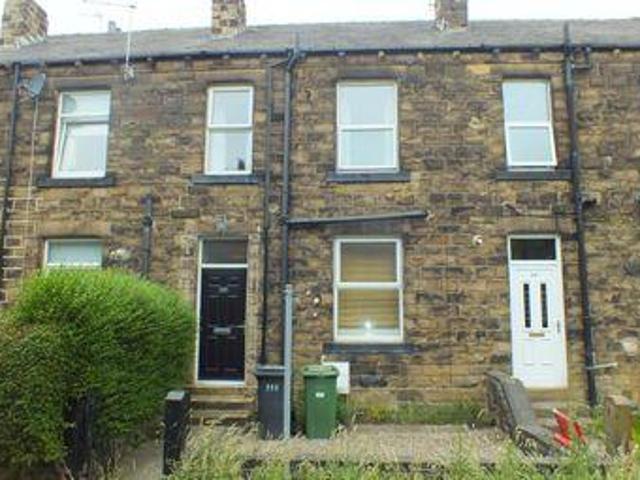 2 Bedrooms Terraced house for rent in Fountain Street, Morley, Leeds, West Yorkshire LS27