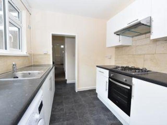 2 Bedrooms Terraced house for rent in Francis Street, Pittshill, Stoke On Trent ST6